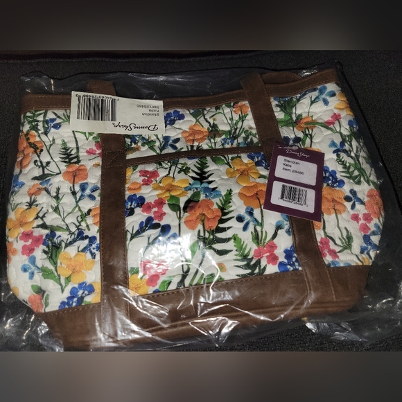 Donna Sharp | Bags | Donna Sharp Nwt Standish Katie Purse | Poshmark